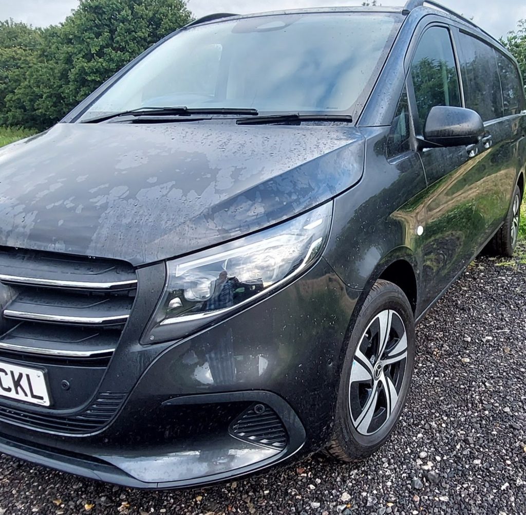 Specialist removal of deceased persons. Private Ambulance.