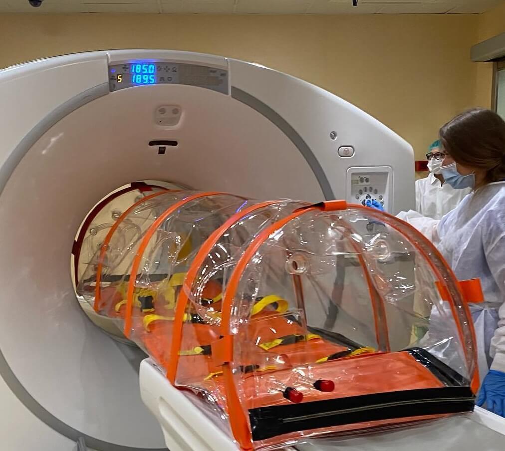 Isolation of infectious patients transport